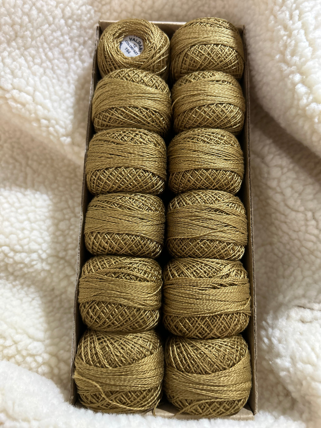 Deep Antique Gold Thread – Home Folk