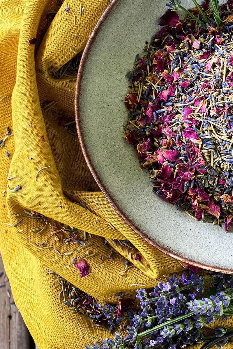 Salves + Tinctures – Home Folk